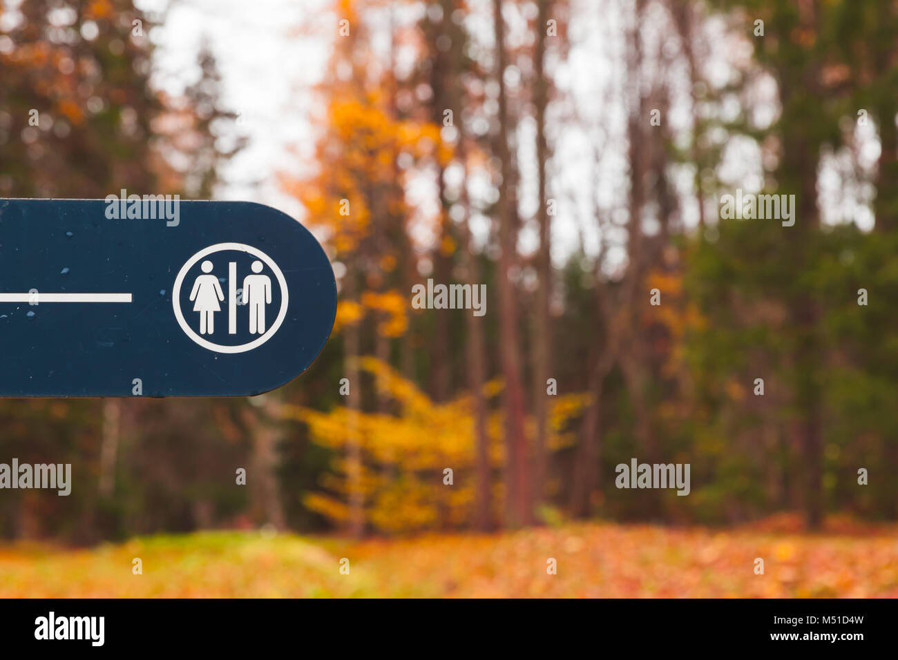 Female toilet sign hi-res stock photography and images - Alamy