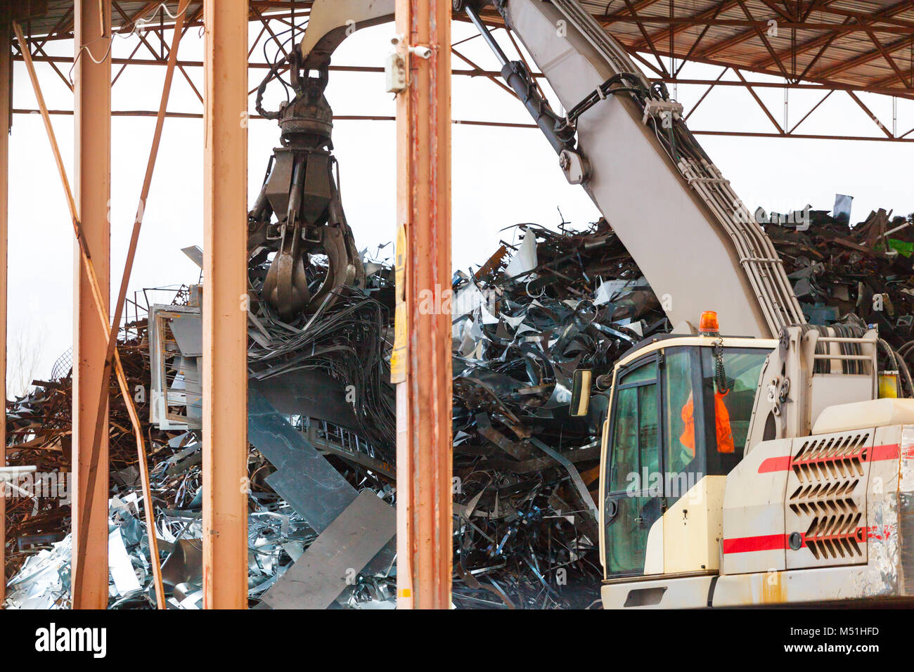 Steel and metals recycling hi-res stock photography and images - Alamy