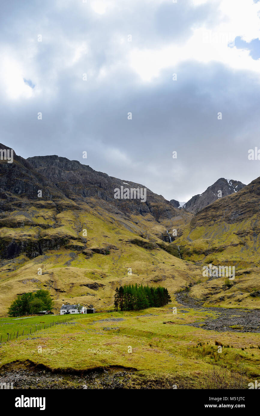Glencoe mountain valley hi-res stock photography and images - Alamy