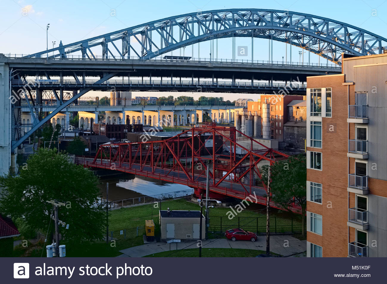 Commercial Bridges High Resolution Stock Photography and Images - Alamy