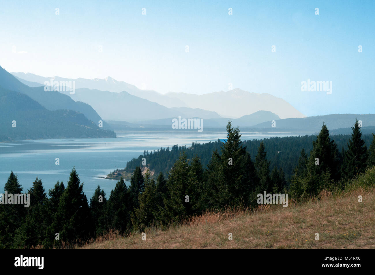 Columbia lake hi-res stock photography and images - Alamy