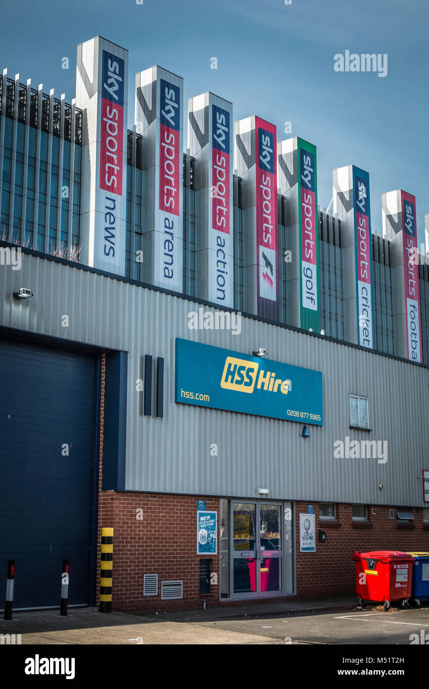 Sky sports studios hi-res stock photography and images - Alamy