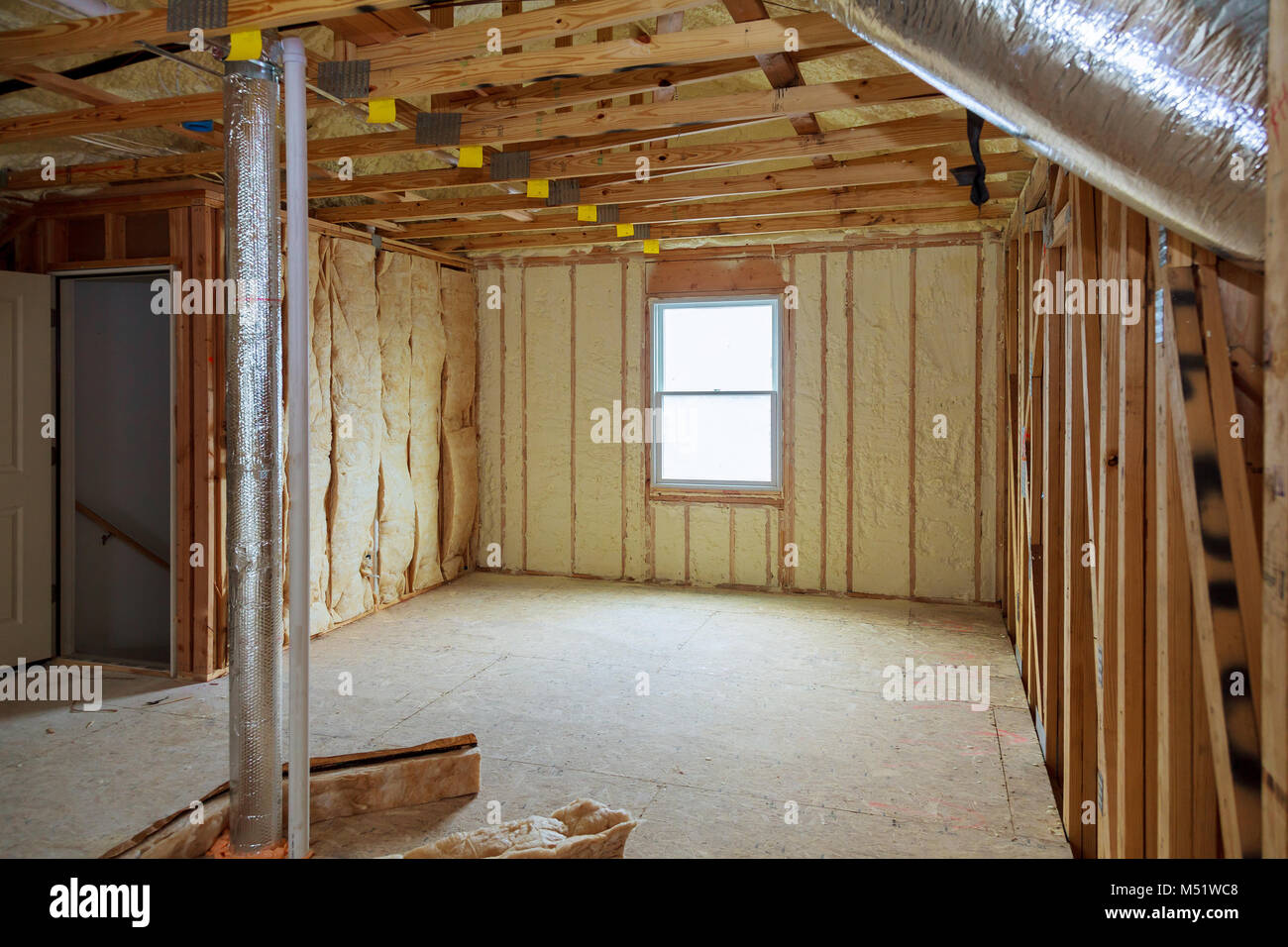 Attick loft insulation partly isolated wall Heat isolation in a new ...