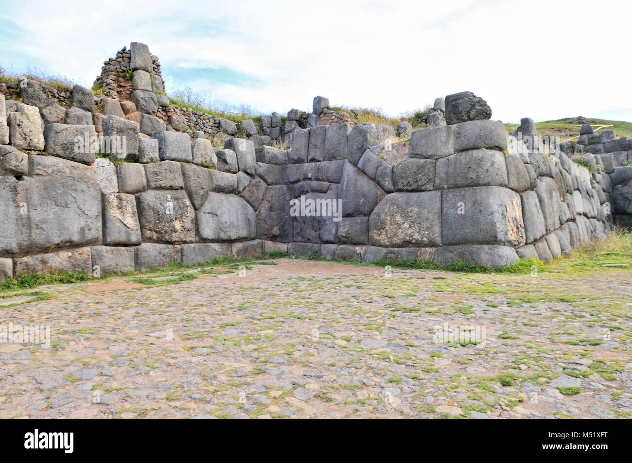 Inca fortress Sacsayhuaman wall Peru Stock Photo - Alamy