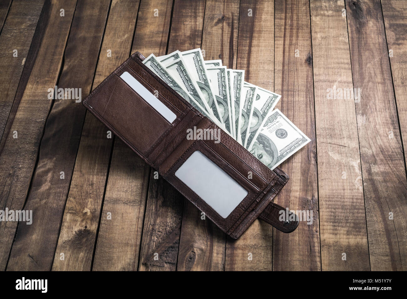 Money wallet in bank hi-res stock photography and images - Alamy