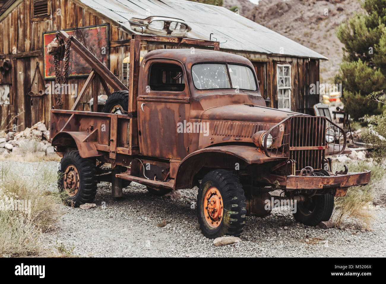 Old vintage rusty car truck abandoned in the desert Stock Photo - Alamy