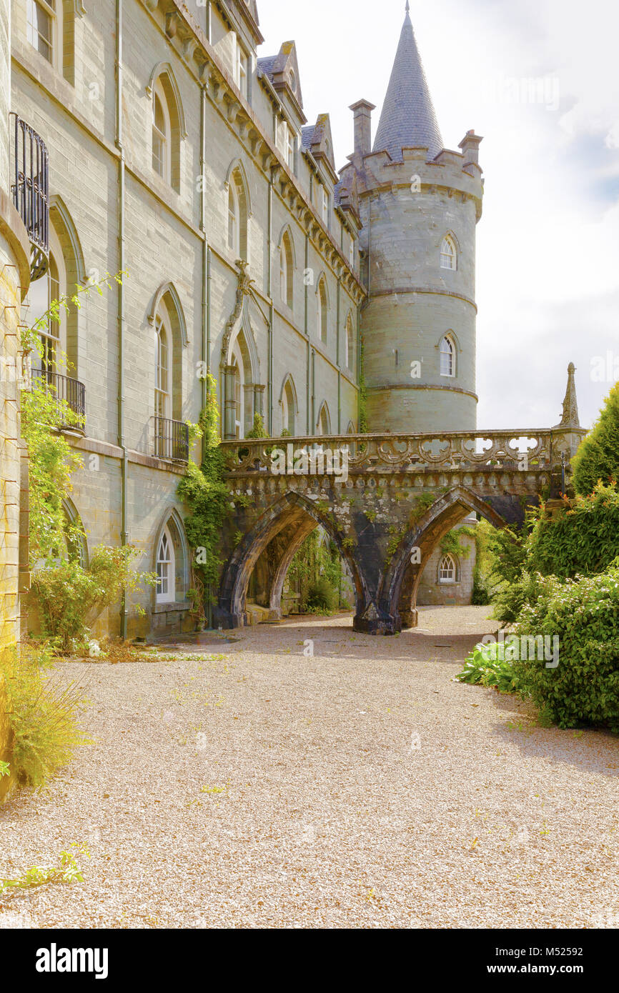 Invereray castle side view Scotland in summer Stock Photo - Alamy