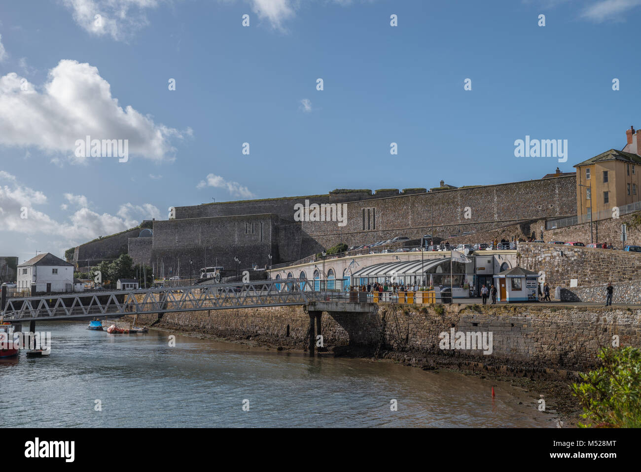 Commercial Wharf High Resolution Stock Photography and Images - Alamy