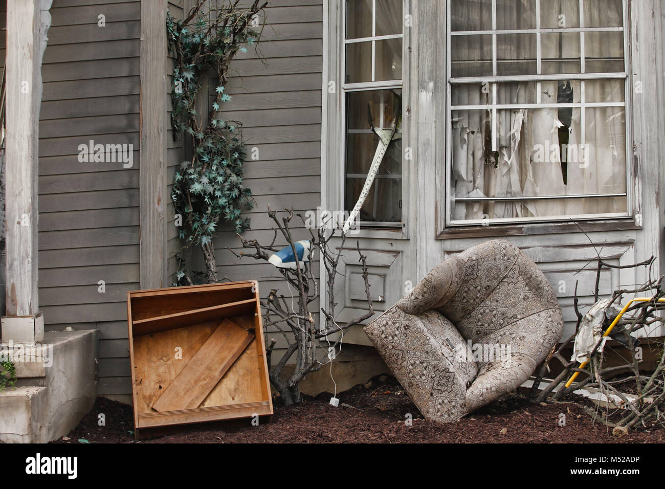 House damaged by disaster Stock Photo - Alamy