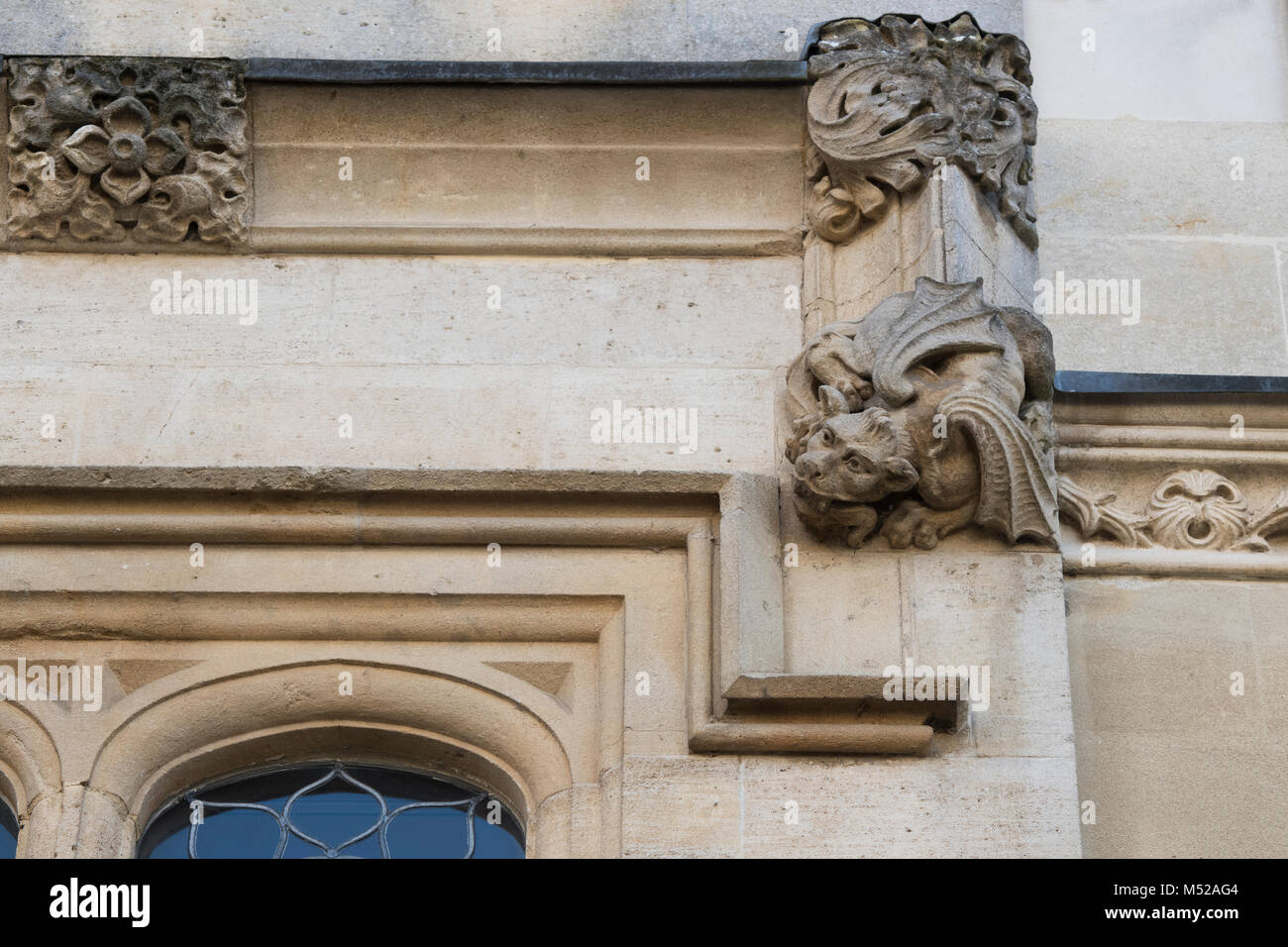 Grotesque architecture hi-res stock photography and images - Alamy