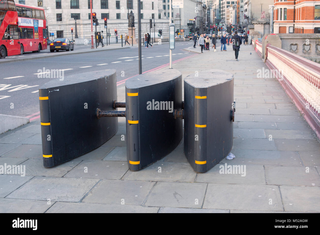 Security barriers westminster bridge hi-res stock photography and ...
