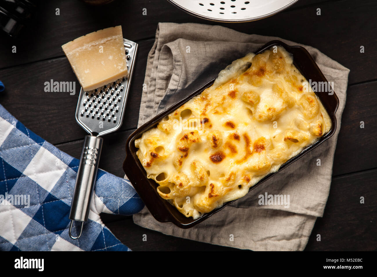 Mac and cheese Stock Photo - Alamy