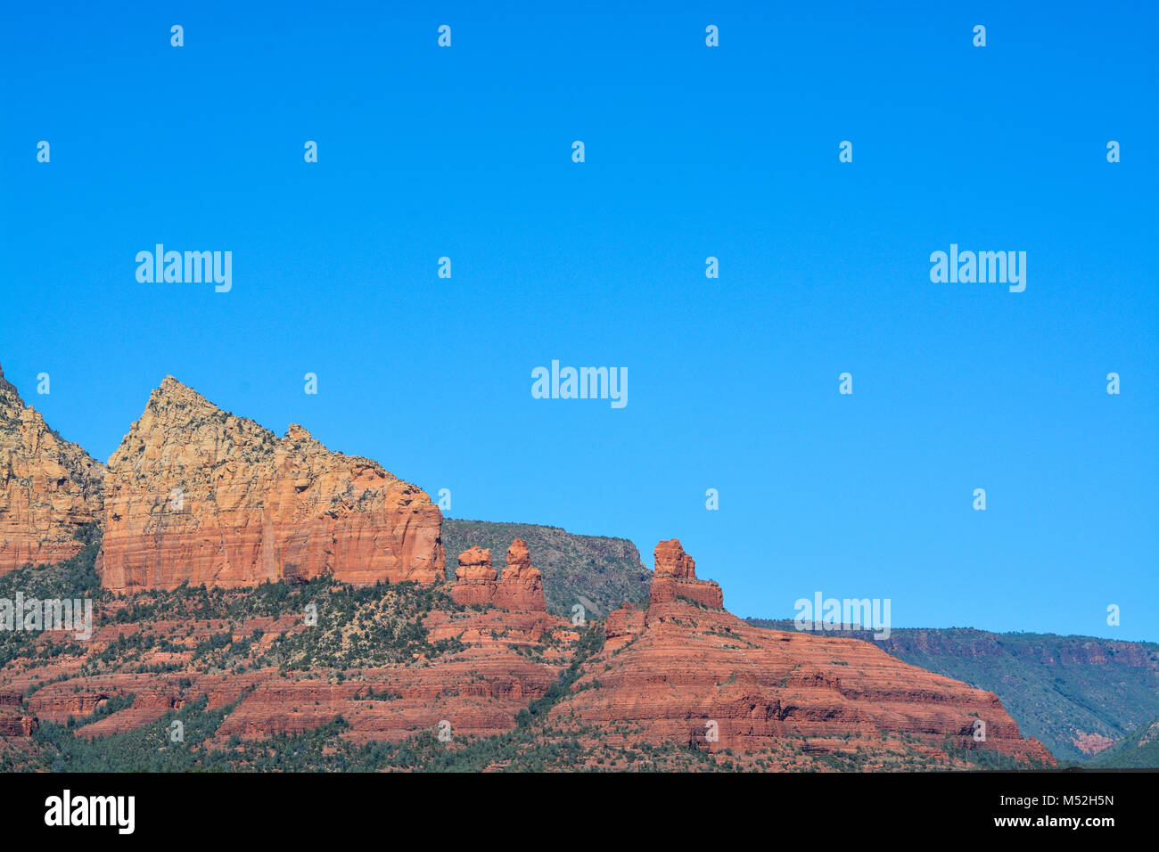 Towering landscape in Sedona Arizona Stock Photo - Alamy