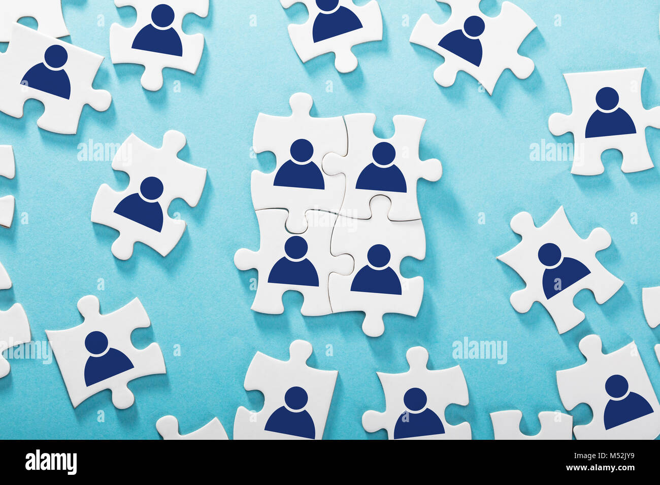 Team work puzzles hi-res stock photography and images - Alamy