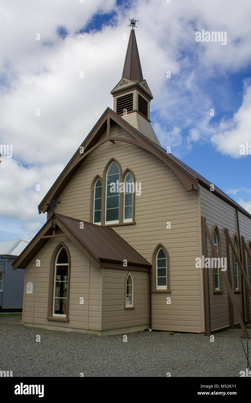 St andrews union church hi-res stock photography and images - Alamy