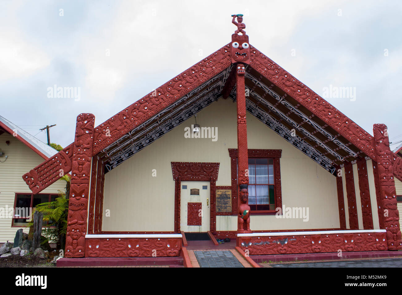 Maori Meeting house (wharenui) in Maori village Stock Photo - Alamy