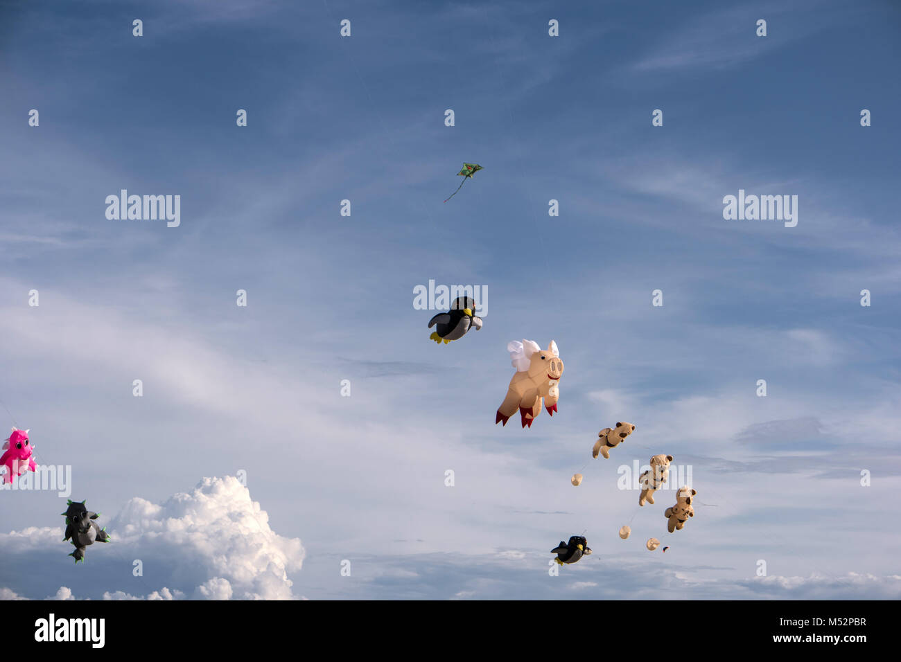 Funny kites hi-res stock photography and images - Alamy