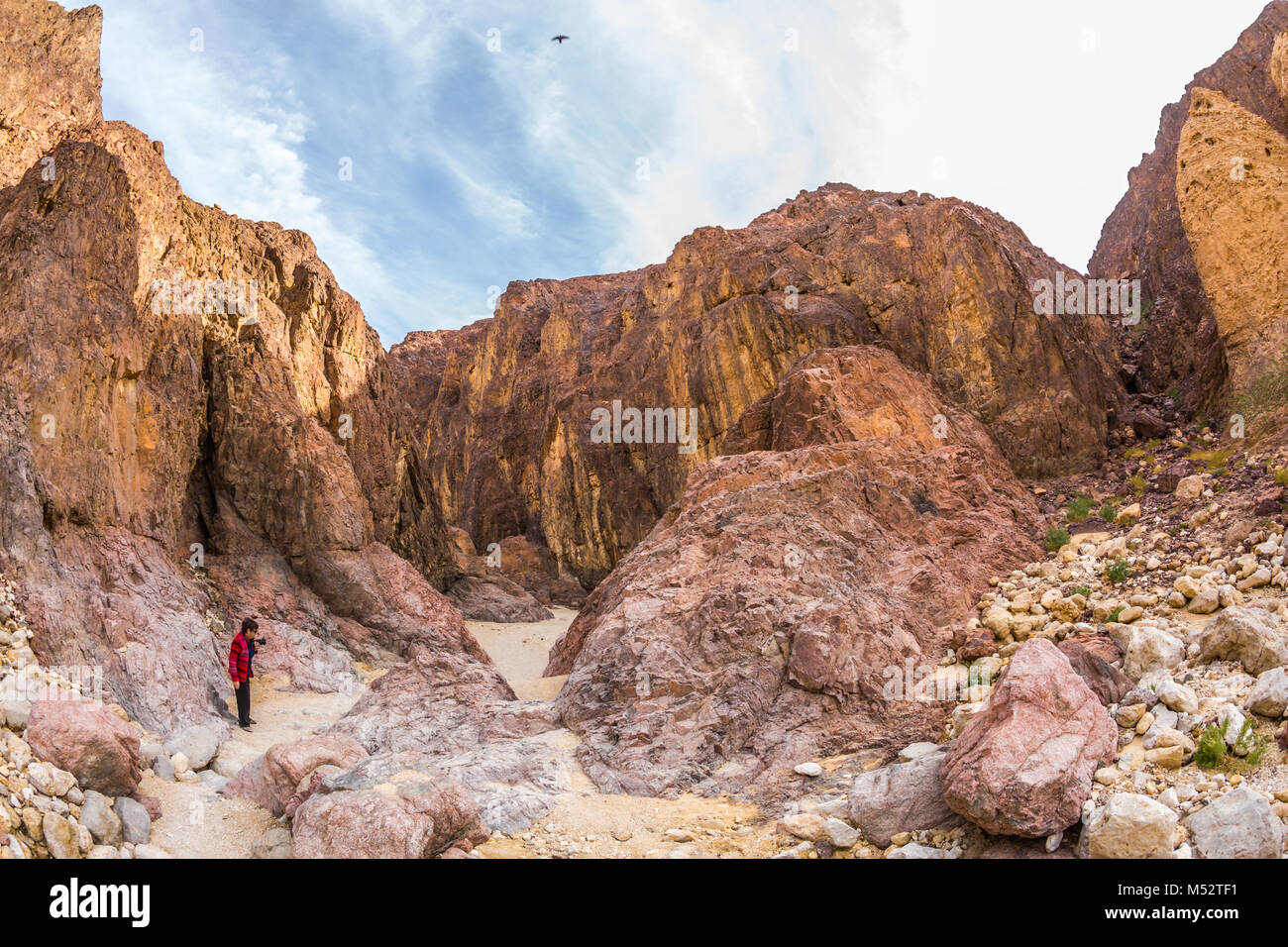 Walking along ridge hi-res stock photography and images - Alamy