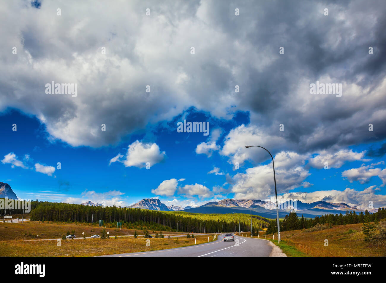 The magnificent Canadian highway Stock Photo - Alamy