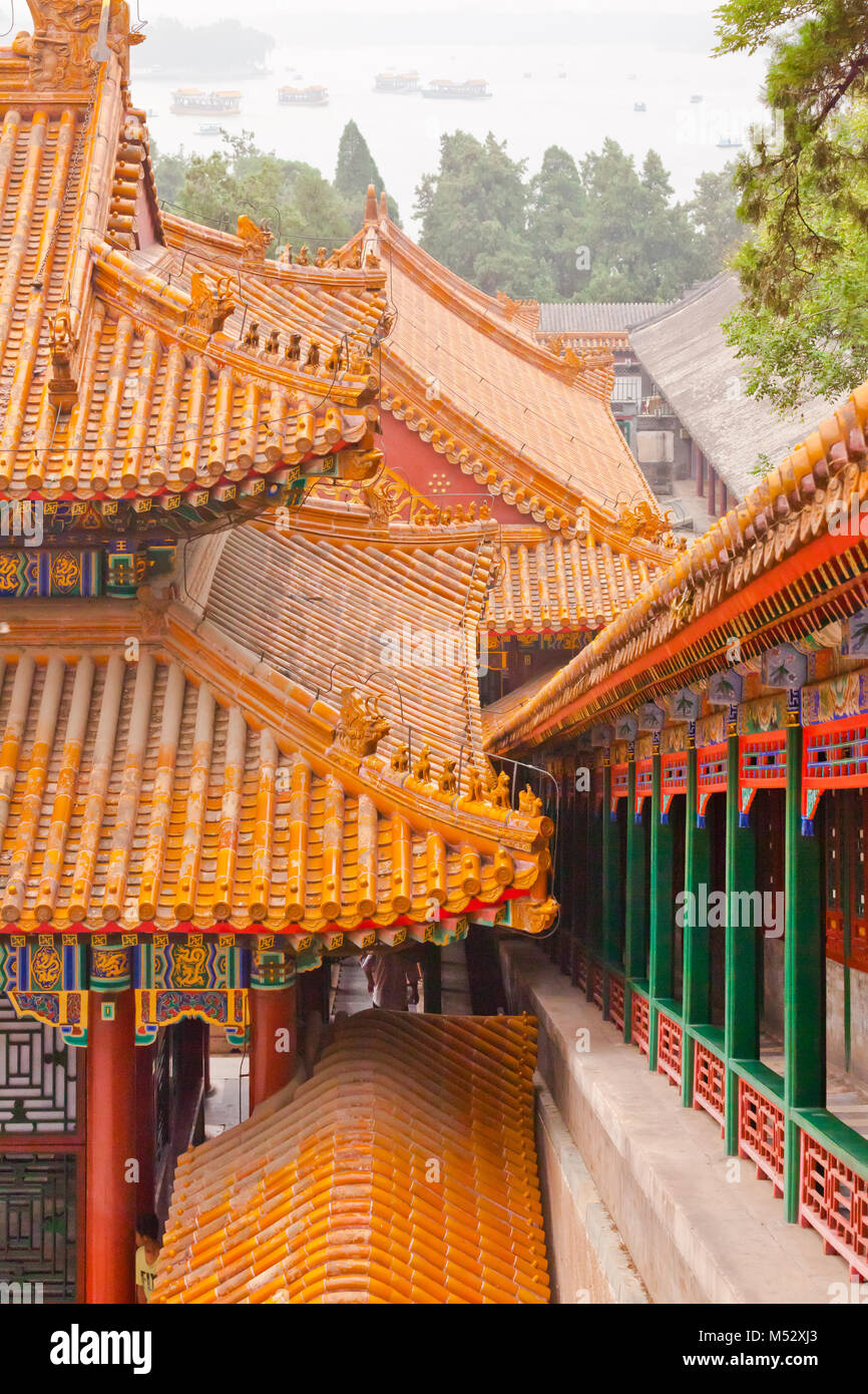 Summer palace view hi-res stock photography and images - Alamy
