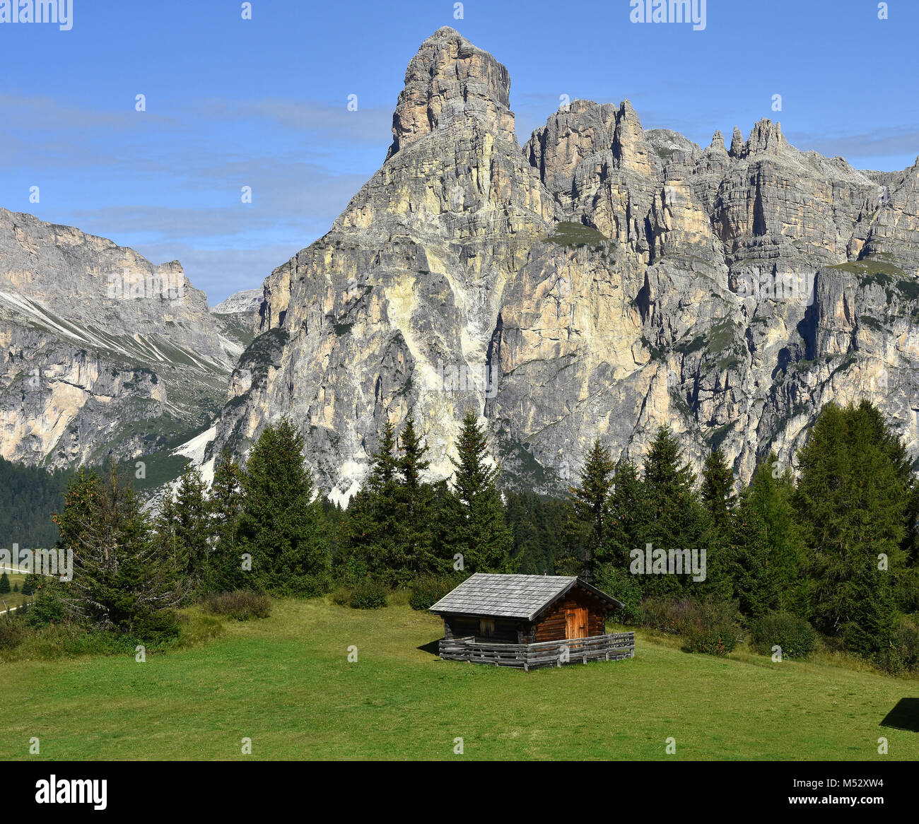 Dolomite alps hi-res stock photography and images - Alamy
