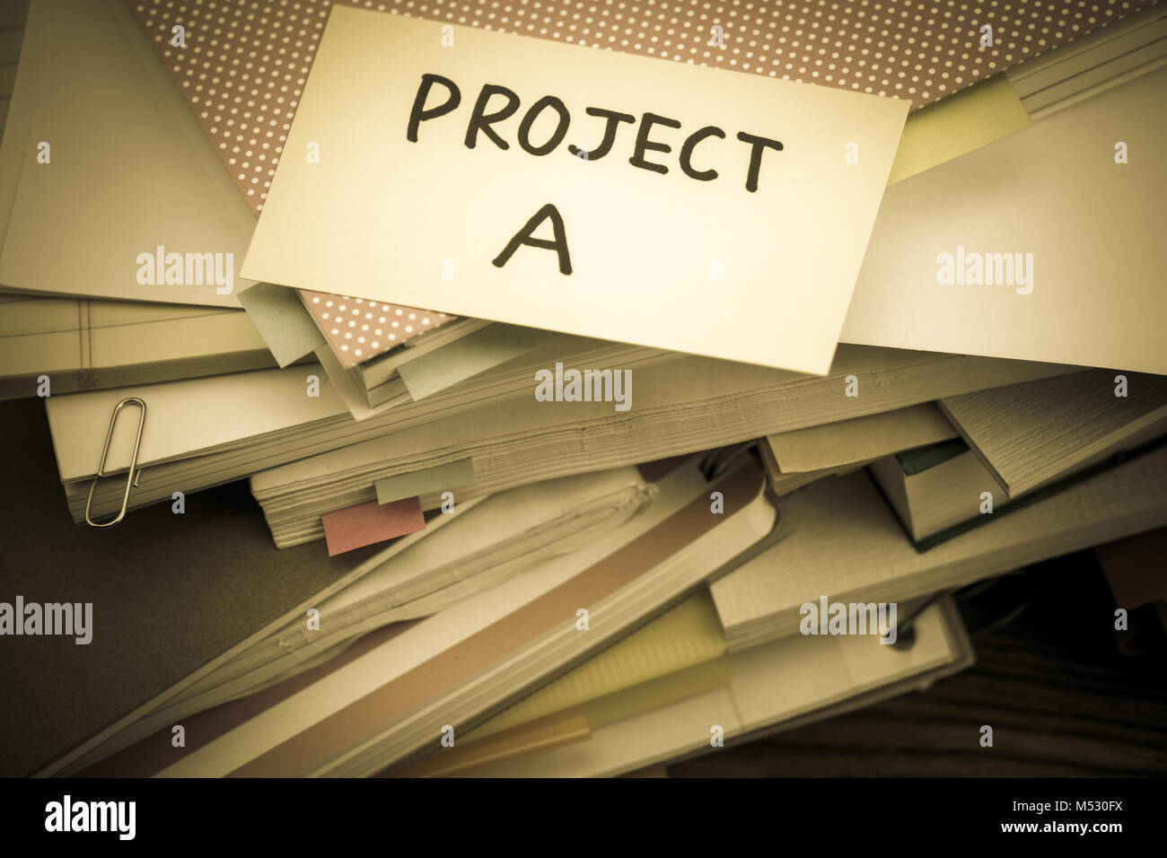 Project desk hi-res stock photography and images - Alamy