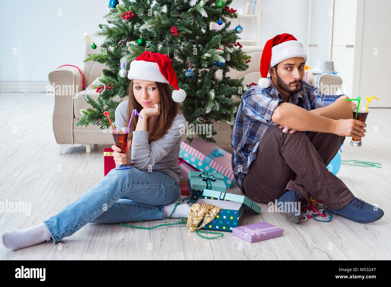 Couple arguing christmas hi-res stock photography and images - Alamy