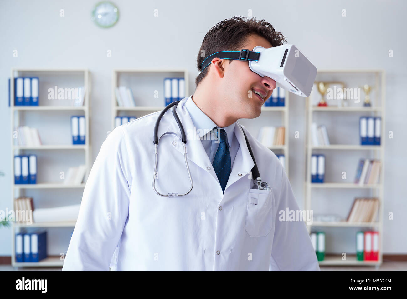 Vr scan hi-res stock photography and images - Alamy