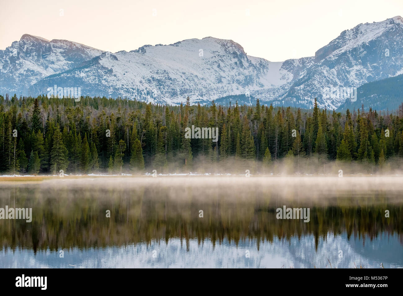 Bierstadt Lake, Rocky Mountains, Colorado, USA Stock Photo - Alamy
