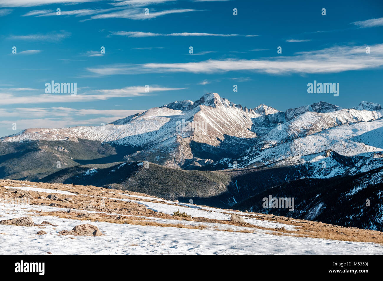 High alpine tundra landscape with mountains Stock Photo - Alamy