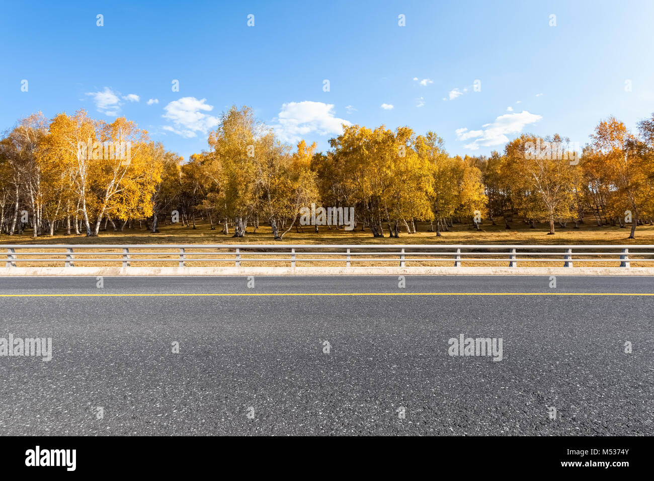 autumn highway background Stock Photo - Alamy