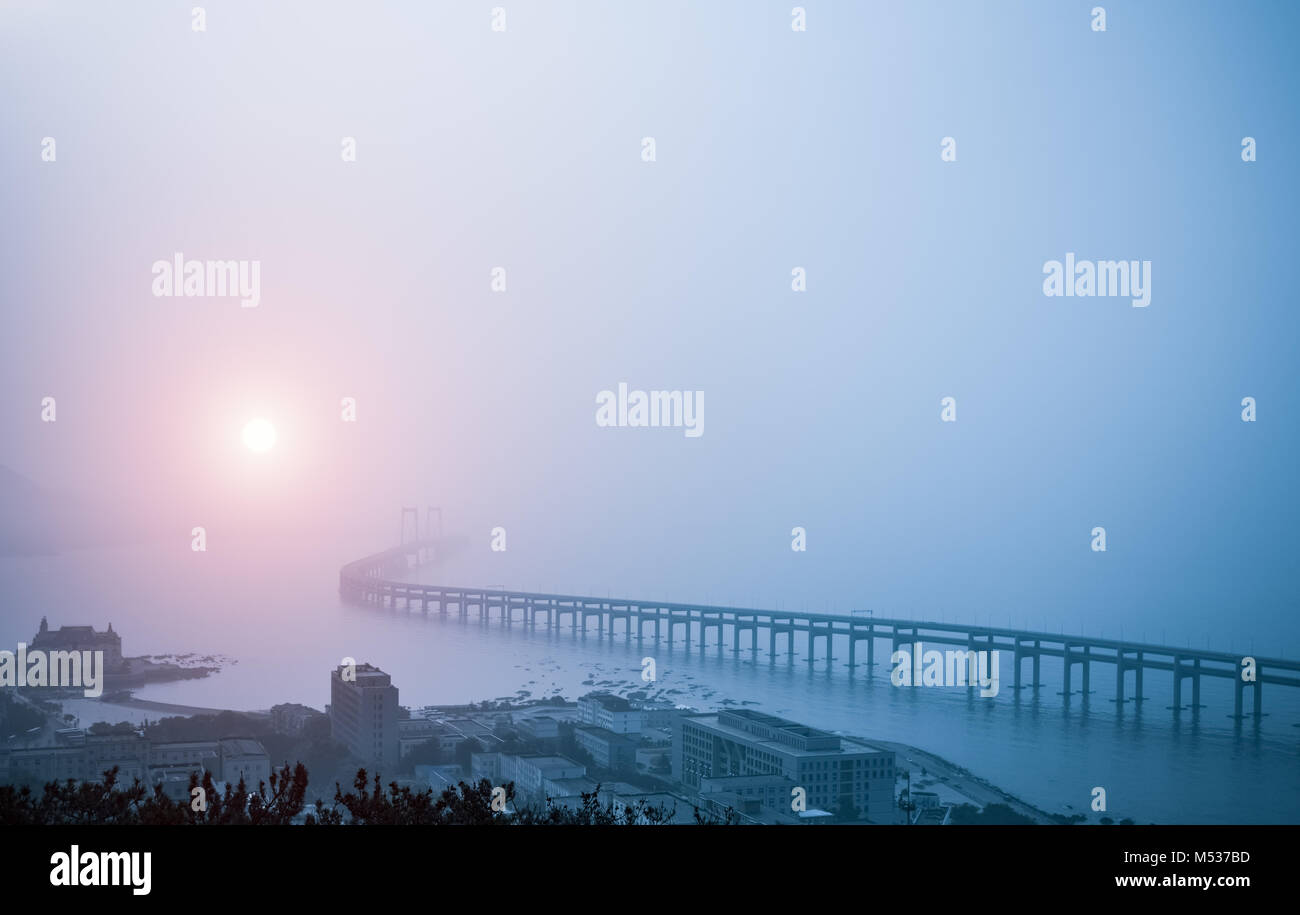 bay bridge in the morning fog Stock Photo - Alamy