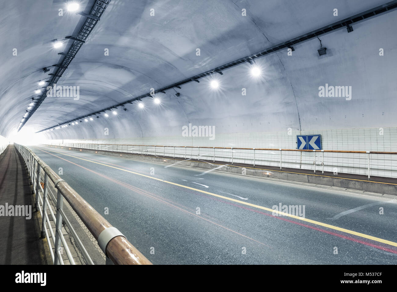 Travel infrastructure scene hi-res stock photography and images - Alamy