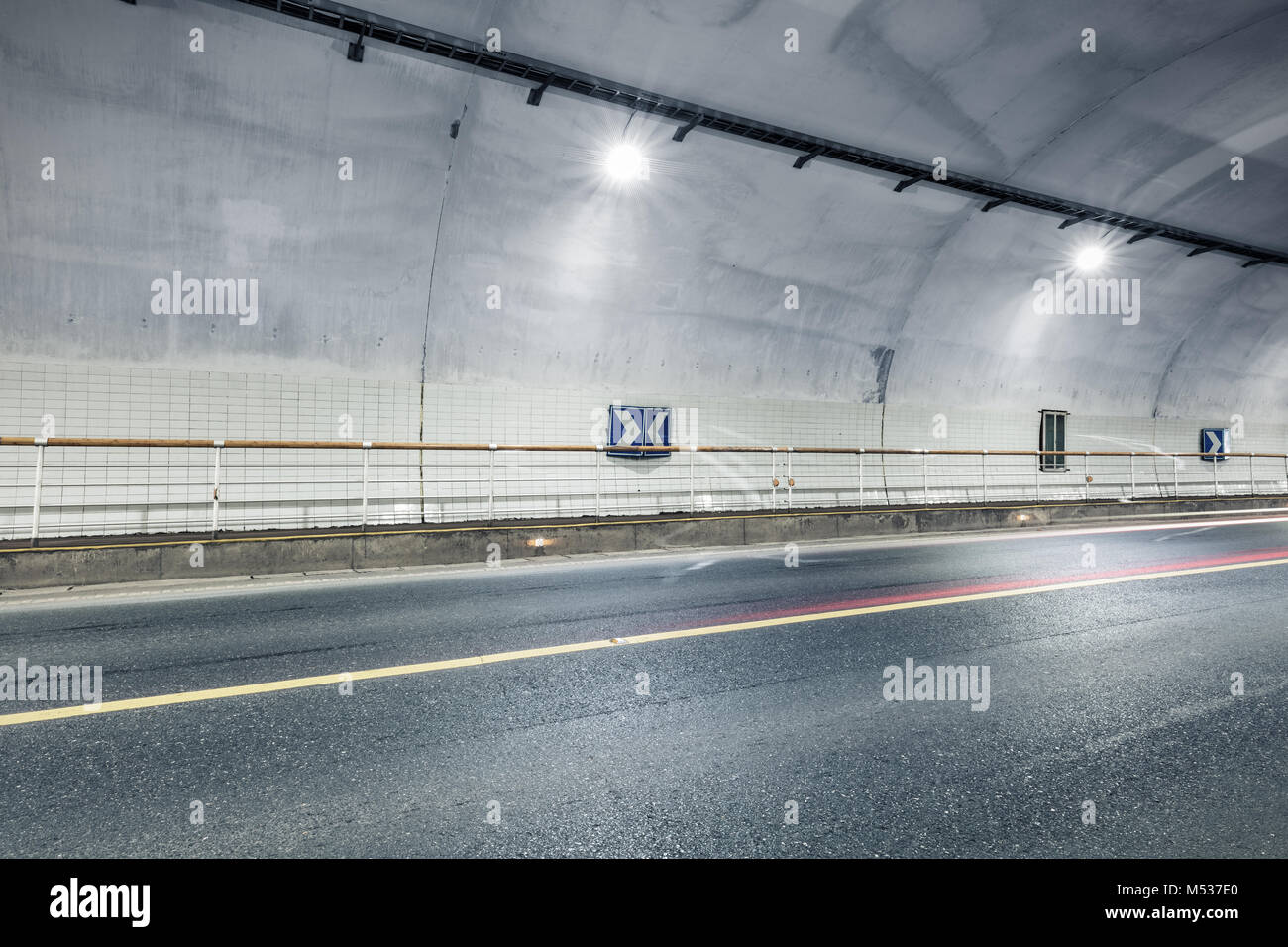 tunnel interior scene Stock Photo - Alamy