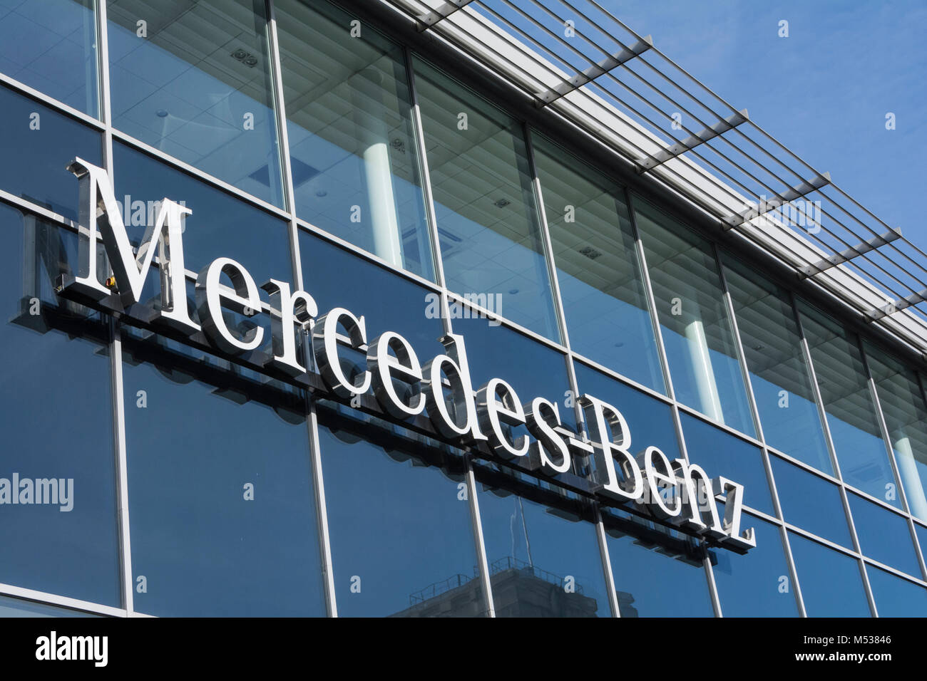 Mercedes Benz headquarters on the Great West Road, Brentford, Middlesex ...