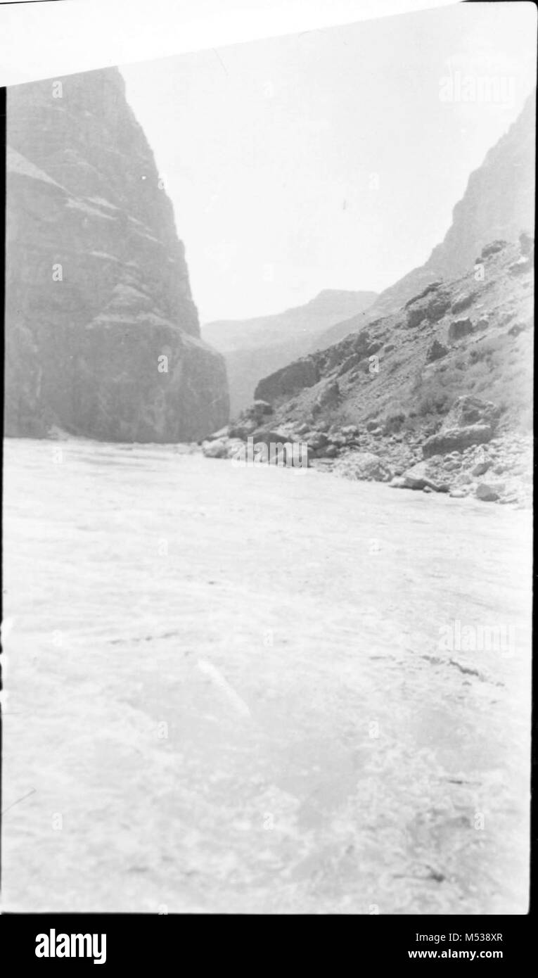 COLORADO RIVER, GRAND CANYON NATIONAL MONUMENT BELOW LAVA FALLS RAPID ...