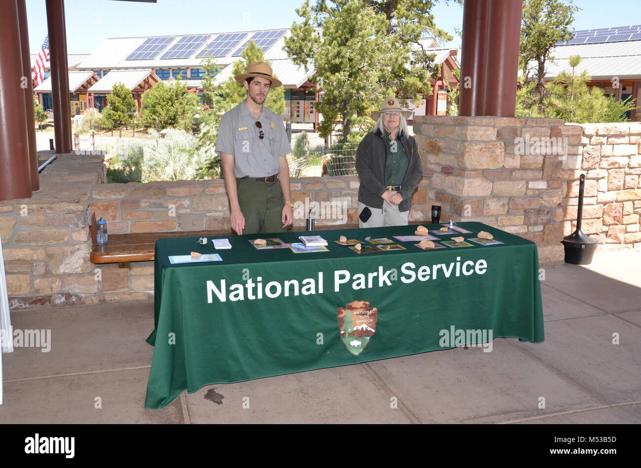 Condor 700 hi-res stock photography and images - Alamy