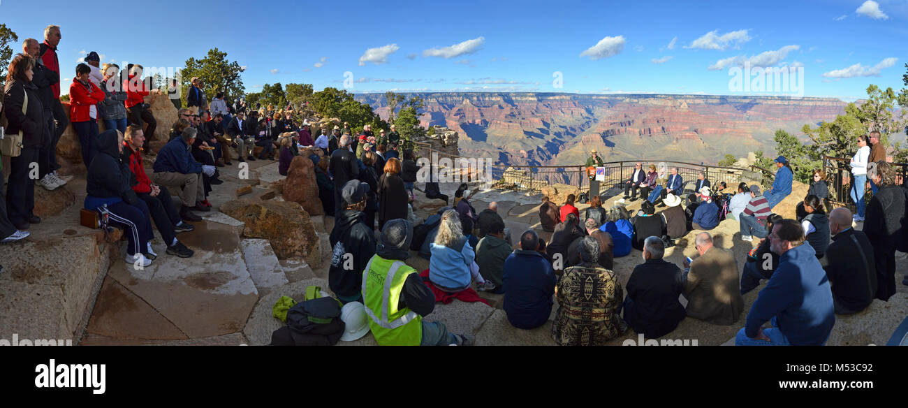 Grand canyon mather point amphitheater hi-res stock photography and ...