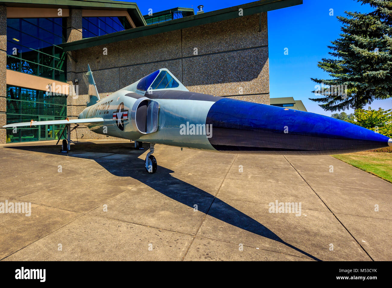 Convair f 102a delta dagger hi-res stock photography and images - Alamy
