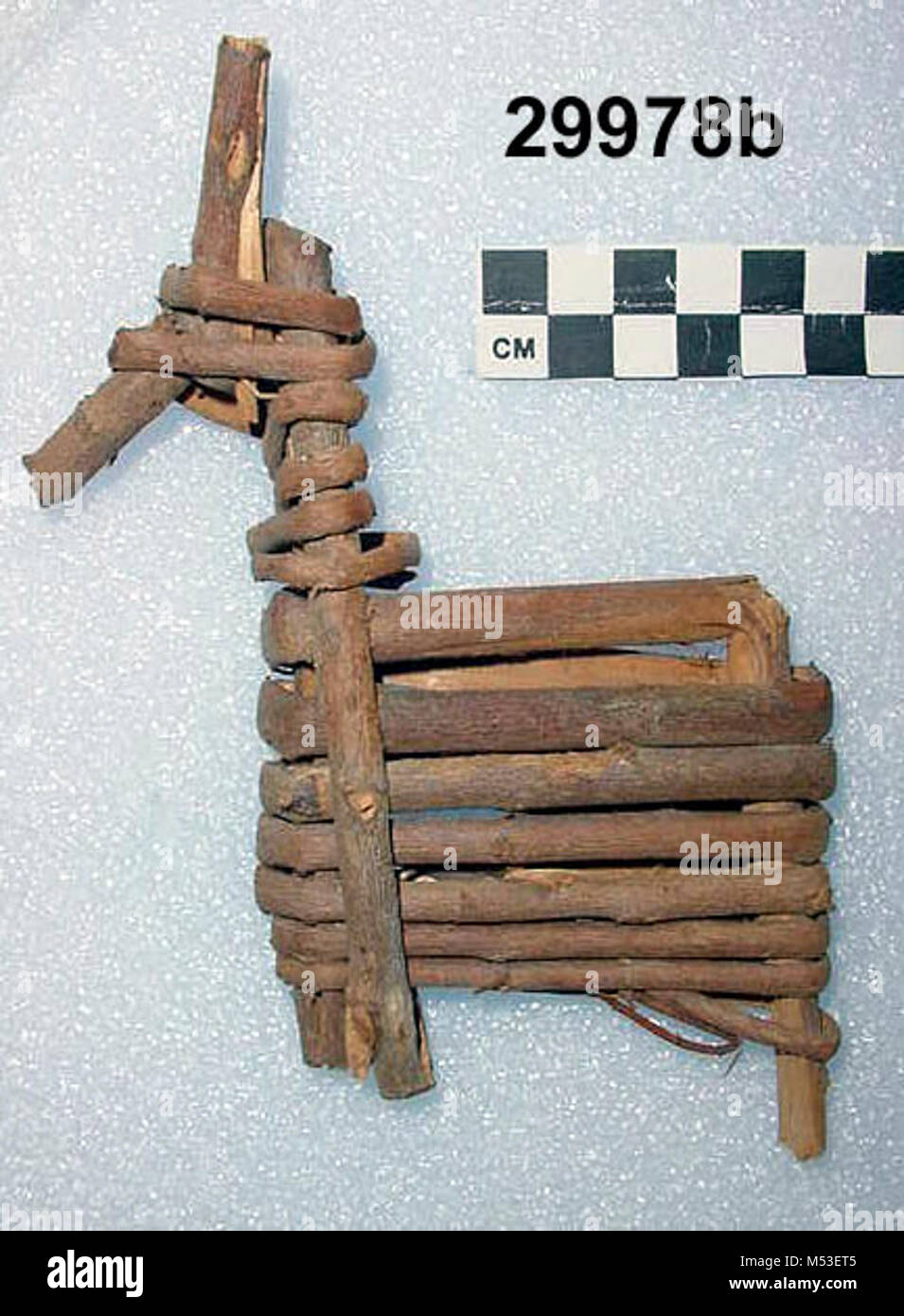 Split-Twig Figurine GRCAb. Some of the most facinating artifacts found ...