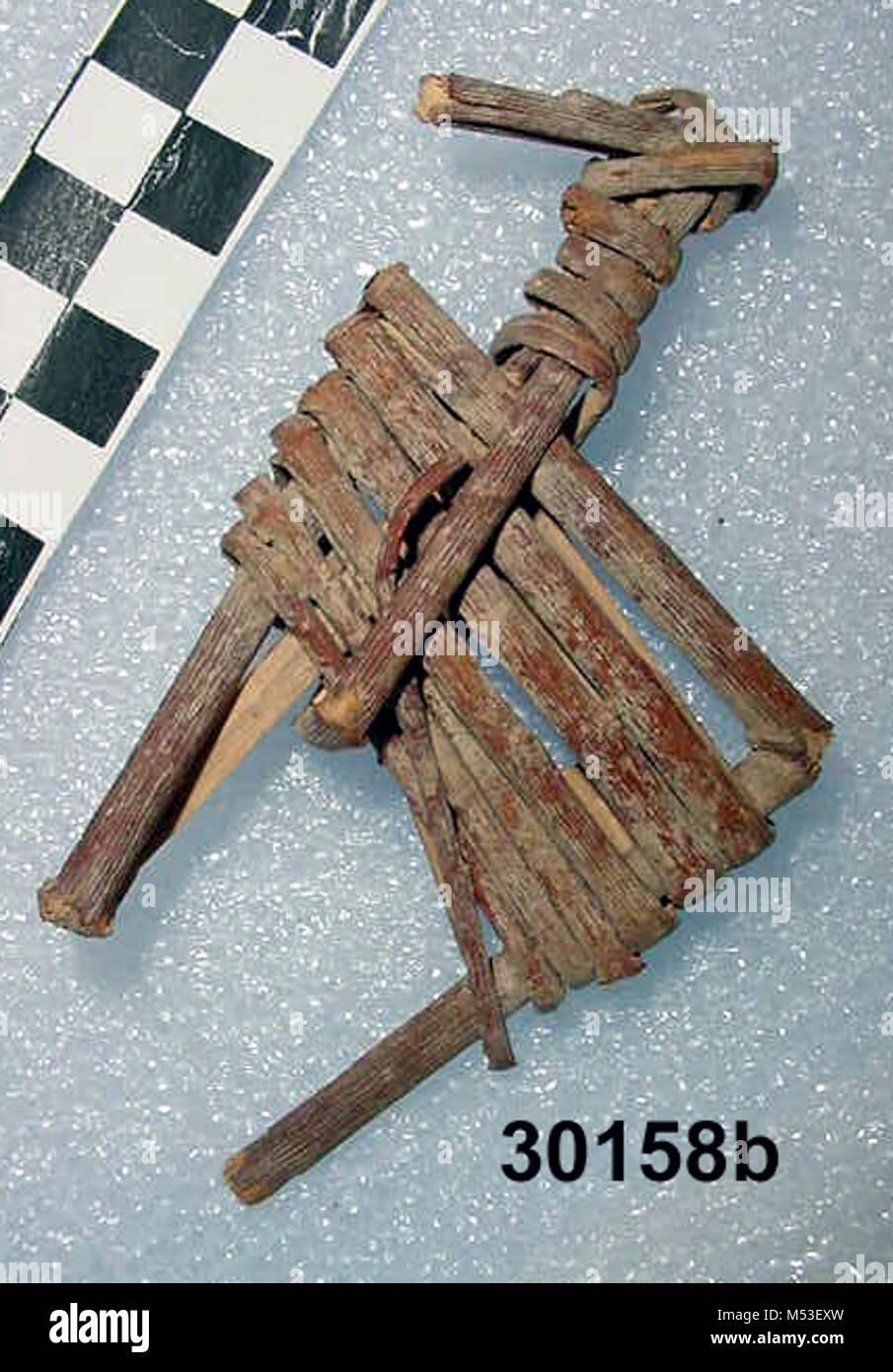 Split-Twig Figurine GRCAb. Some of the most facinating artifacts found ...
