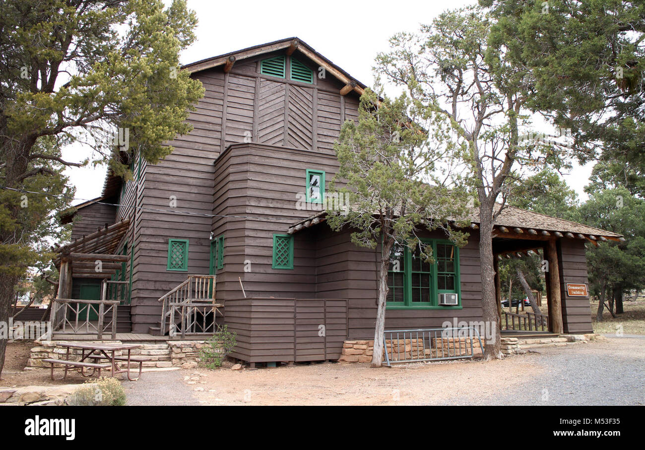 American civilian construction hi-res stock photography and images - Alamy