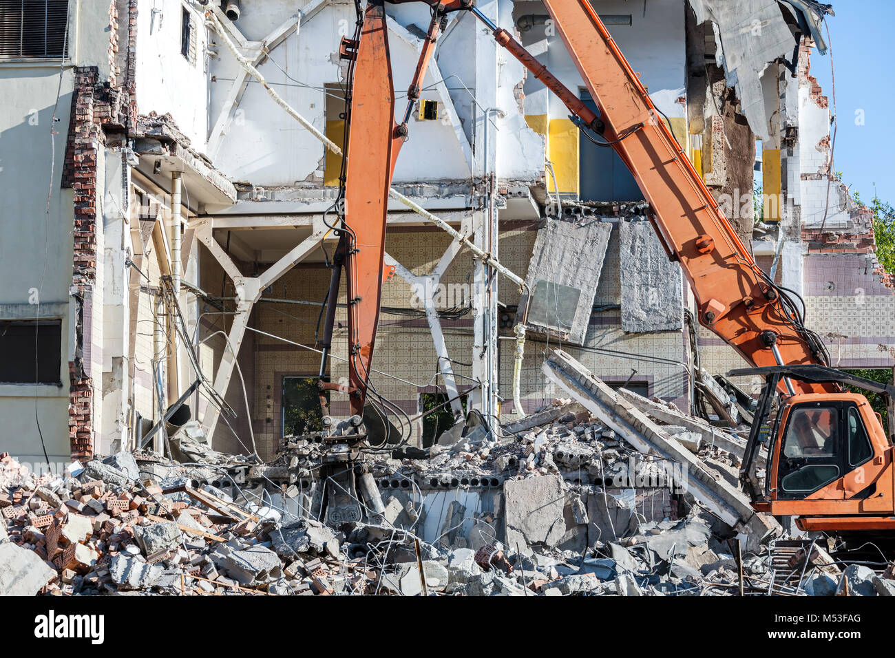 Hydraulic demolition machine hi-res stock photography and images - Alamy