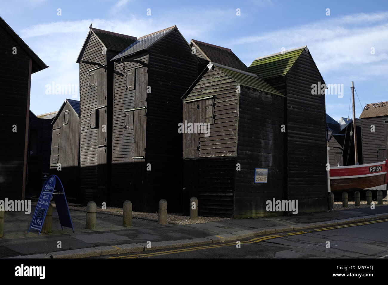Timber huts hi-res stock photography and images - Alamy