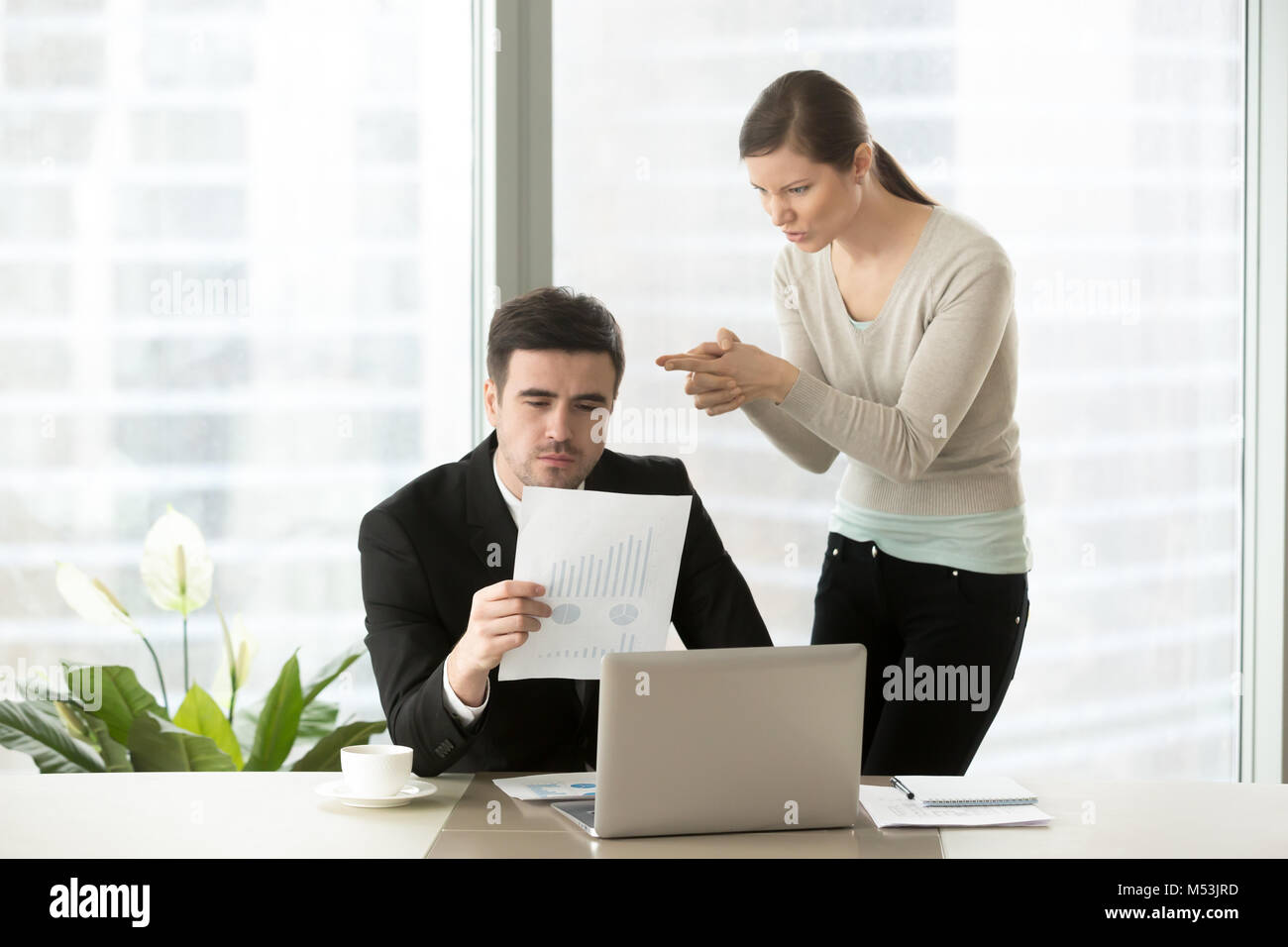 Male secretary to female boss hi-res stock photography and images - Alamy