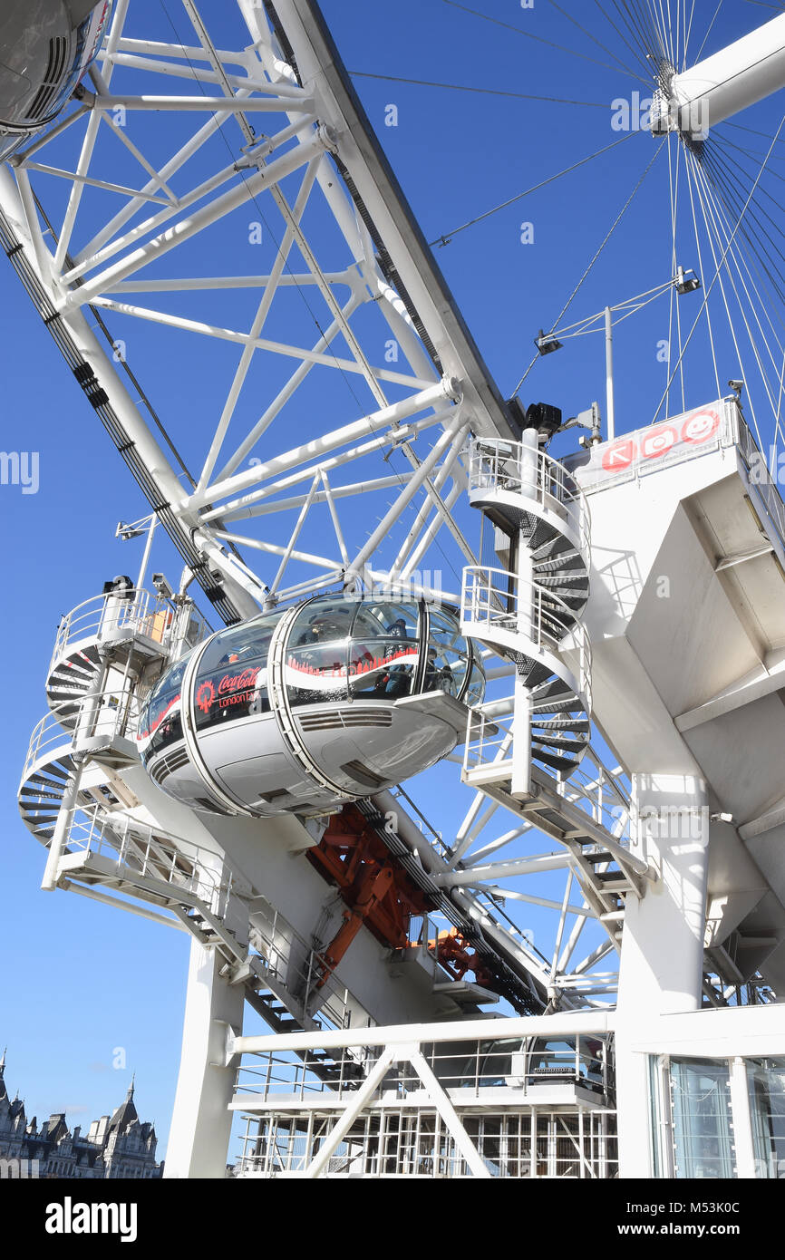 London eye capsule southbank hi-res stock photography and images - Alamy