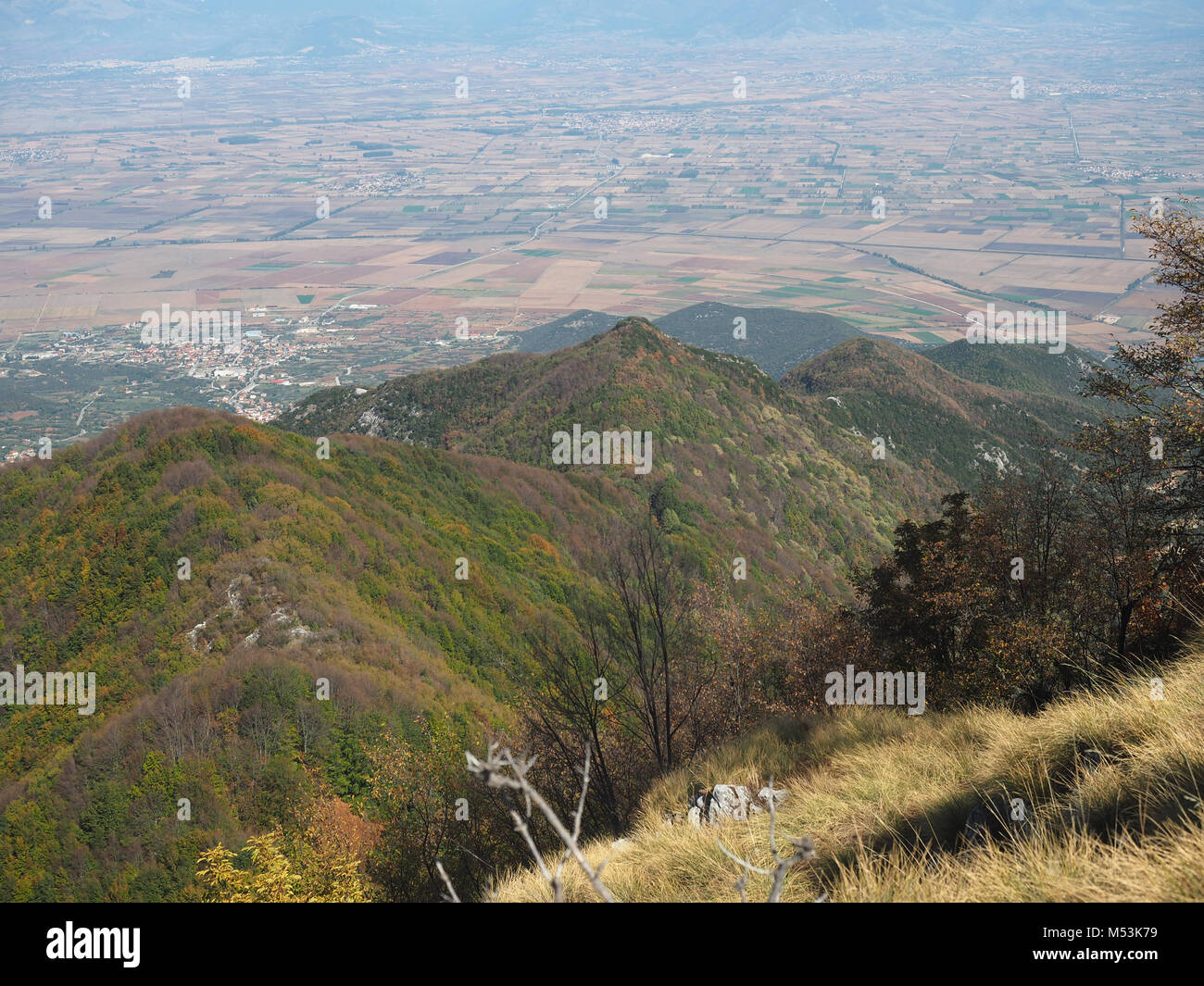Pindus mountain range hi-res stock photography and images - Alamy