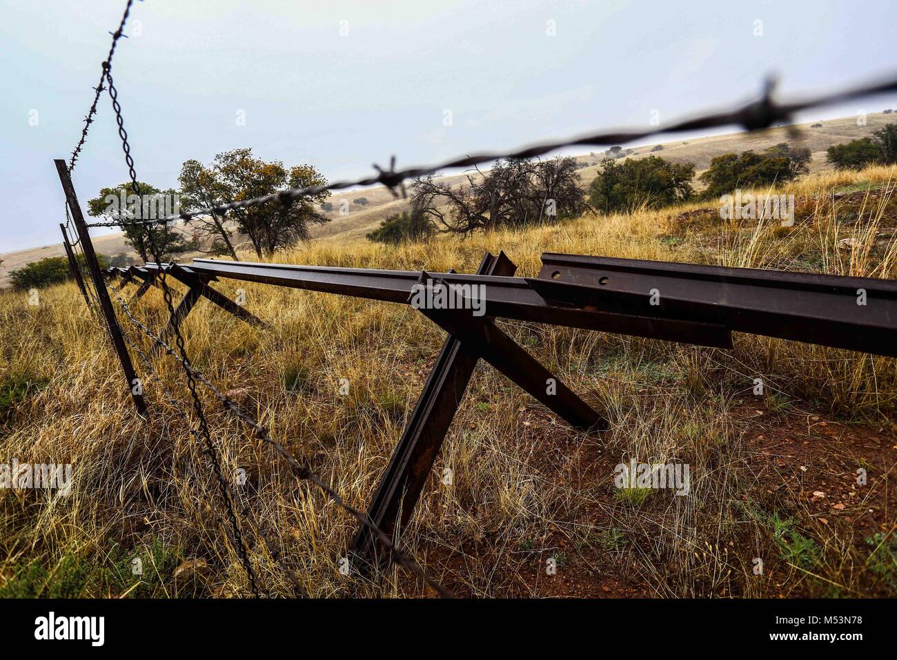Arizona border cross hi-res stock photography and images - Alamy