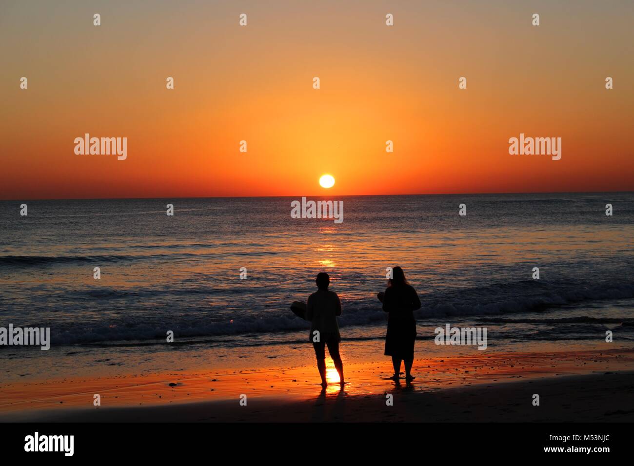 Close up two women on beach hi-res stock photography and images - Alamy