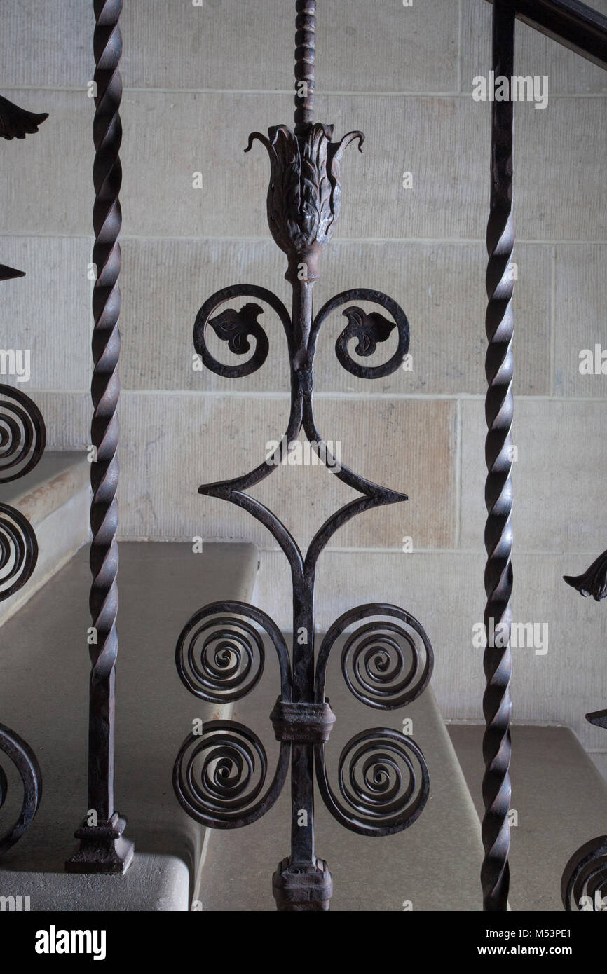 Iron baluster hi-res stock photography and images - Alamy